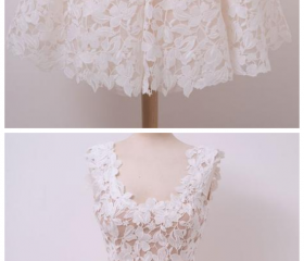 Scoop Neck Sleeveless Lace Homecoming Dresses Short Prom Dresses on Luulla