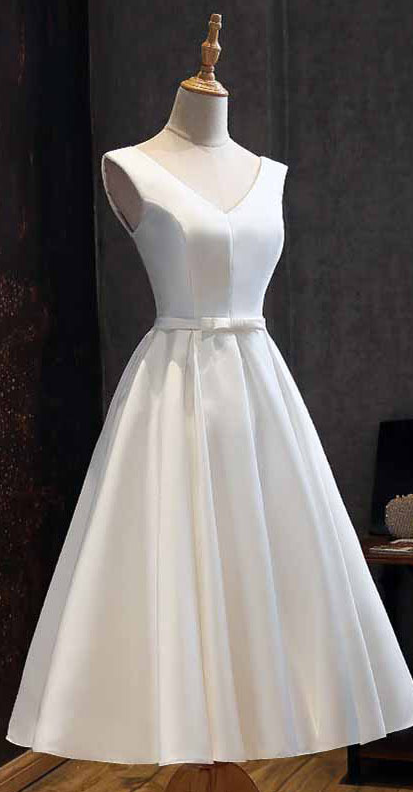 Light Wedding Dress, Style, V-neck Homecoming Dress on Luulla