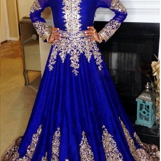 Muslim Dress Islamic Robe Lace Embroidered Long-sleeved Arabian Robe ...