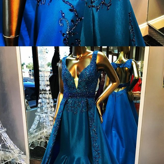 Gorgeous Royal Blue Beading Rhinestone Ball Gown Backless Formal ...