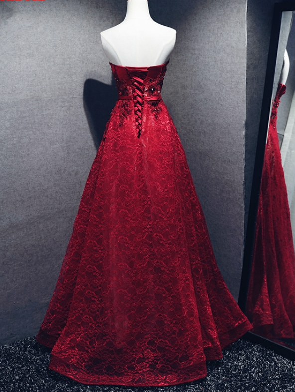 The Red Lace Evening Party Dress Of The Hairline Strapless Women's ...